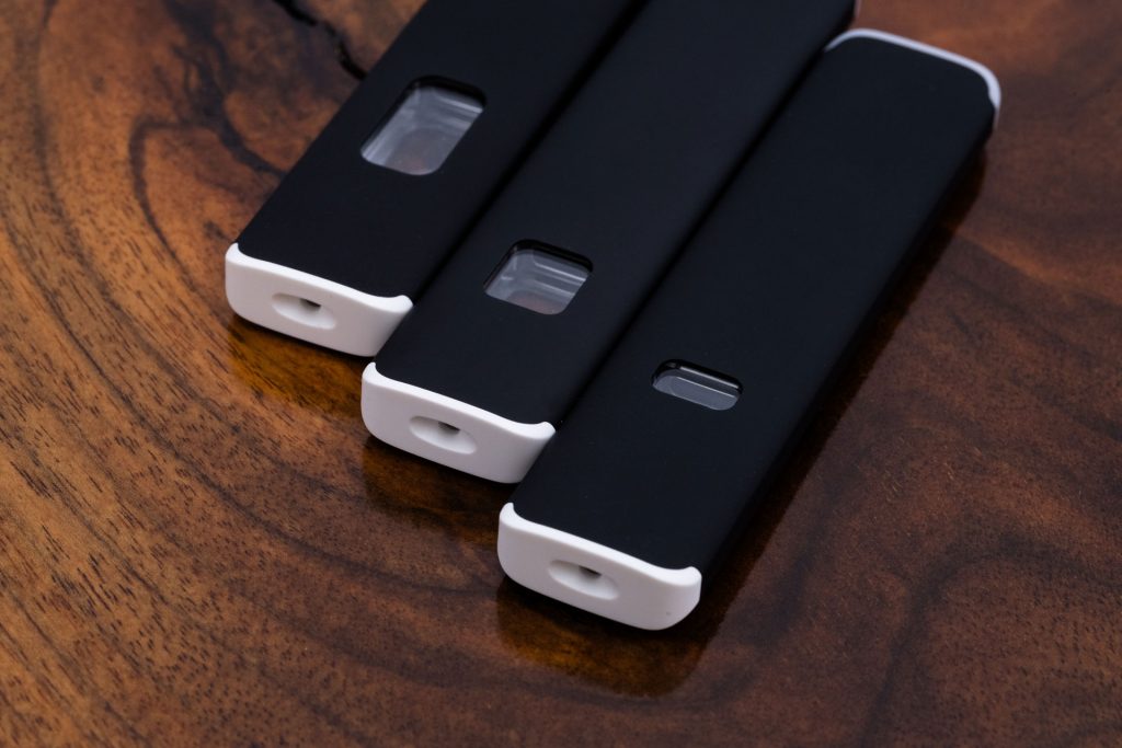Aero Plus | Disposable Slim Vape Pen | USB-C | Wholesale